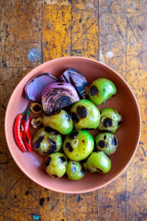 Pipián Rojo Recipe (Ancho Chile & Pumpkin Seed Sauce) - ¡HOLA! JALAPEÑO