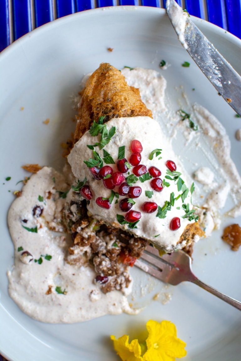 Chiles en Nogada Recipe {Stuffed Poblano Peppers} - ¡HOLA! JALAPEÑO