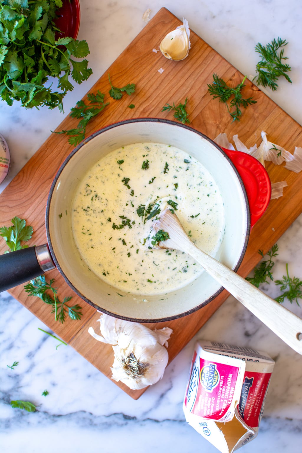 Quick and Easy Cilantro Cream Sauce Recipe - ¡HOLA! JALAPEÑO