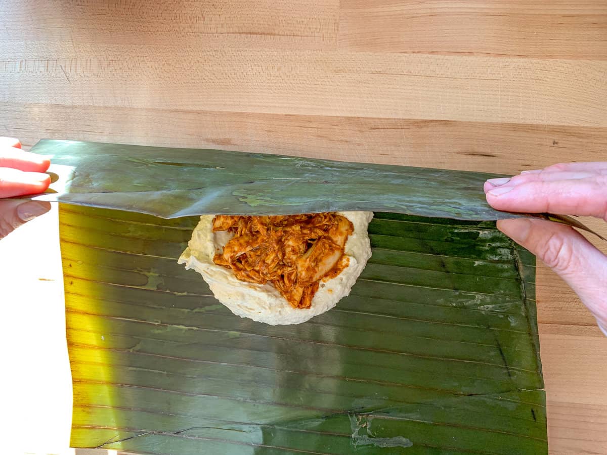 Tamales Oaxaqueños {Banana Leaf Tamales Recipe} - ¡HOLA! JALAPEÑO