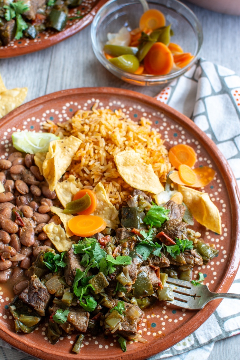 Nopales Con Carne {Mexican Cactus with Meat Recipe} - ¡HOLA! JALAPEÑO