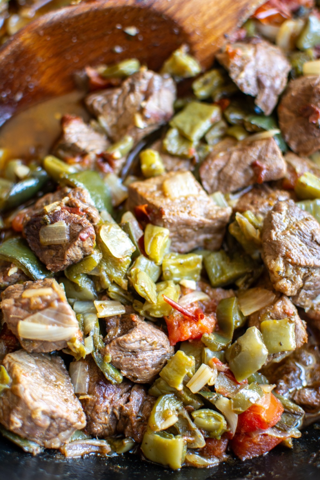 Nopales Con Carne {Mexican Cactus with Meat Recipe} - ¡HOLA! JALAPEÑO