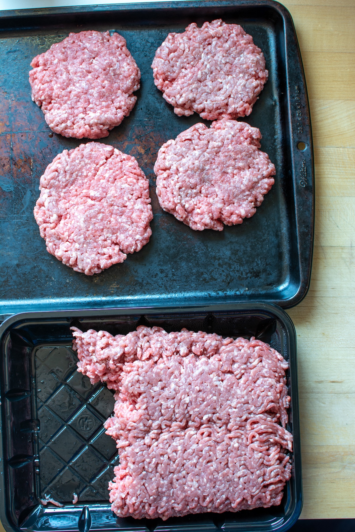 In-n-Out Animal Style Burger Recipe (With Carnitas!) - ¡HOLA! JALAPEÑO