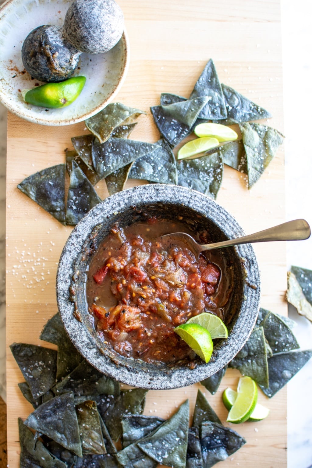 The Best Small Batch Roasted Molcajete Salsa Recipe - ¡HOLA! JALAPEÑO